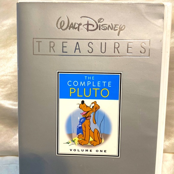 Disney | Other | Disney Treasures The Complete Pluto Dvd Set Volume ...